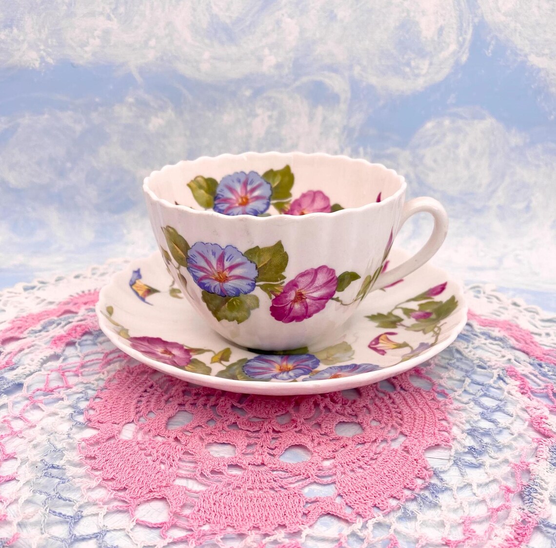 Petunia Scalloped Radford English Bone China Teacup and Saucer Set - Etsy