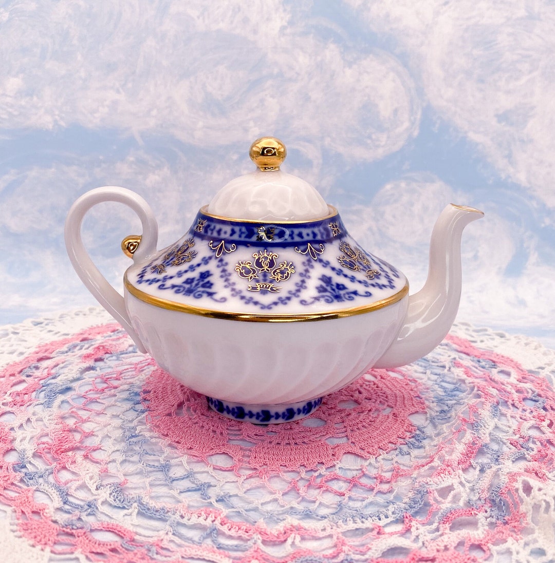 Lomonosov Vintage Porcelain Cobalt Blue & Gold Russian Teapot - Etsy