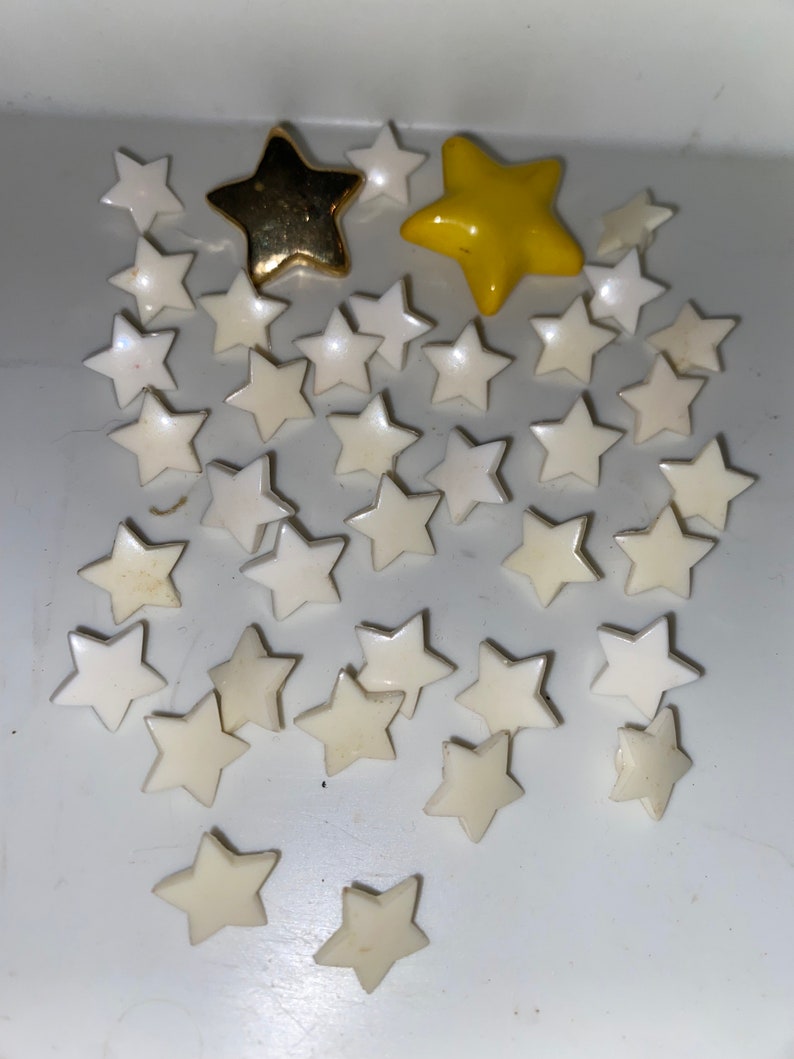 Vintage Buttons Stars Stars White Yellow Gold Set of 37 Pieces Sewing ...