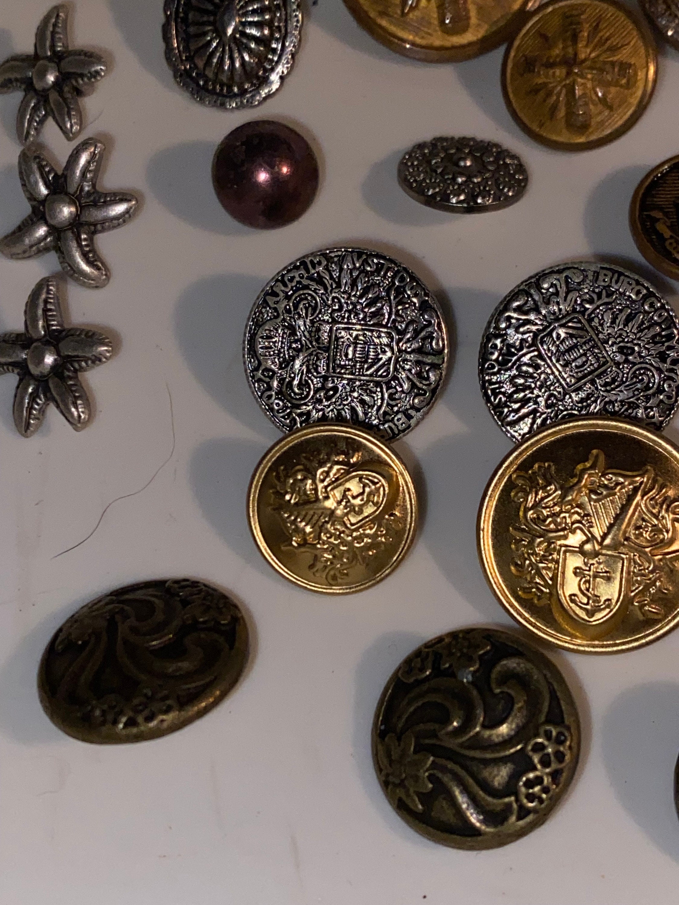 Vintage Buttons Metal Crest Shield Flower Lighthouse Flourish Set of 28 ...