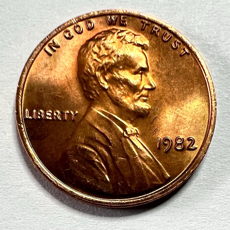 1982 Large Date Copper Lincoln Head Penny Uncirculated Condition Naturally Toned.the Coin You ...