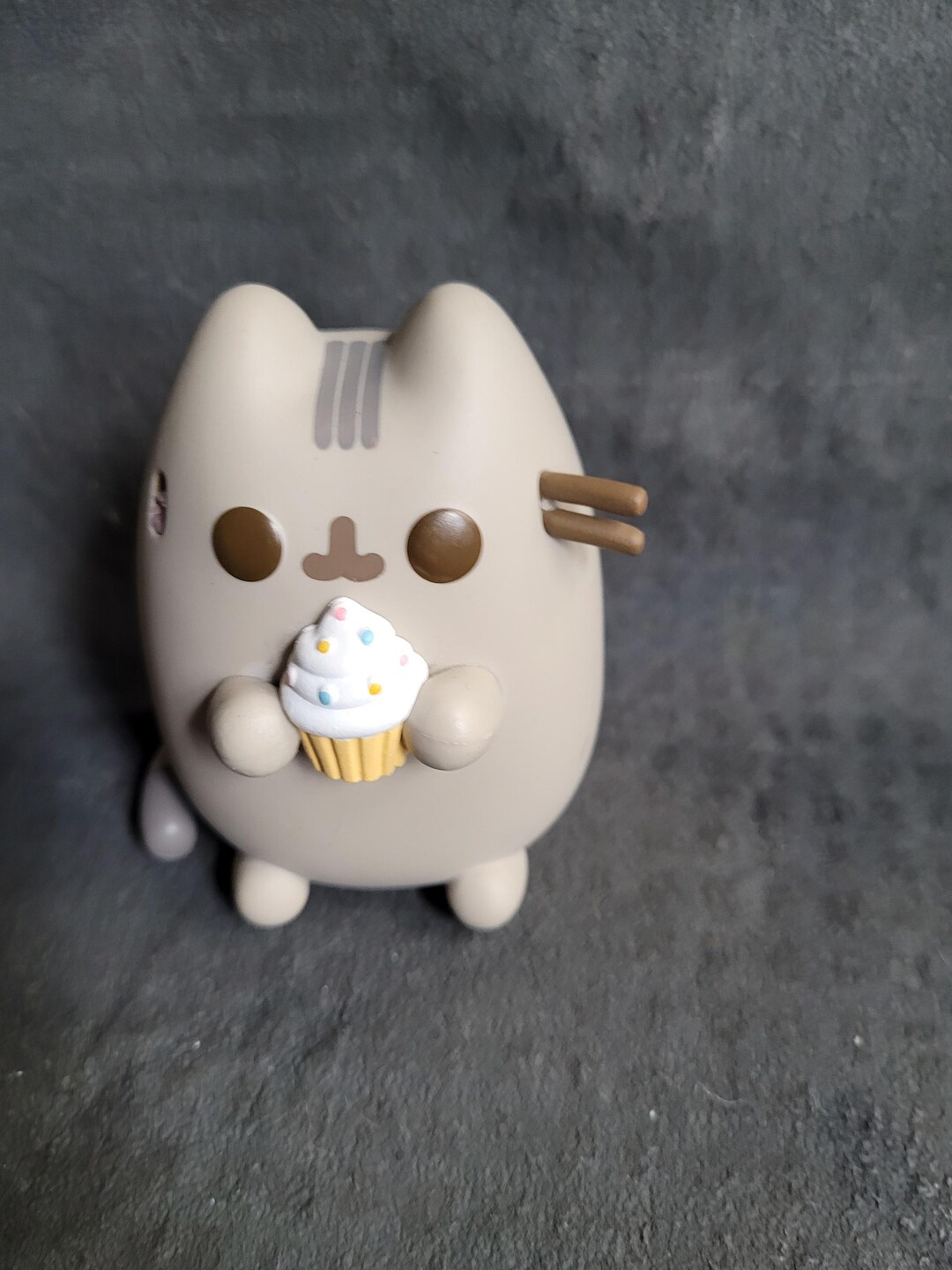 Pusheen Pop Cat With Cupcake Special Edition Wicker Missing on One Side ...