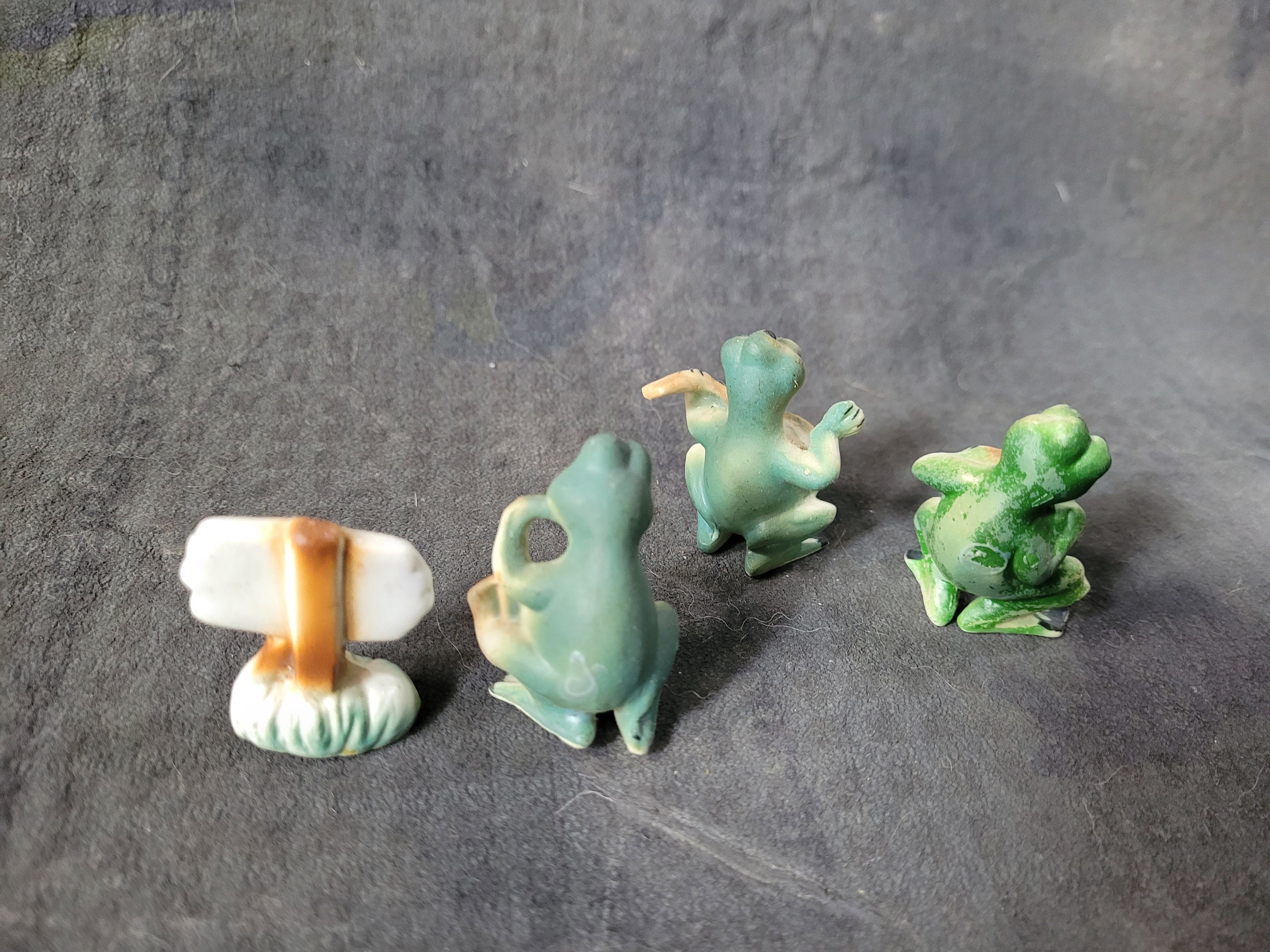 Frog Band 5 Piece Ragtime Frog Band Banjo Accordian or Concertina and ...