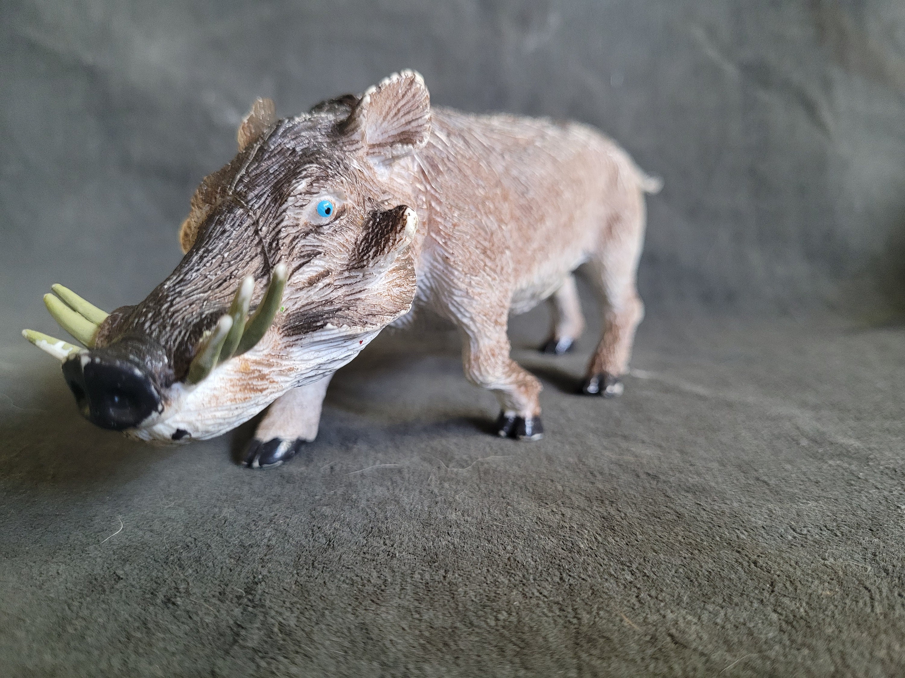 Vintage 90's Common Warthog Figure Animal Figure Toy Figure Collectible ...