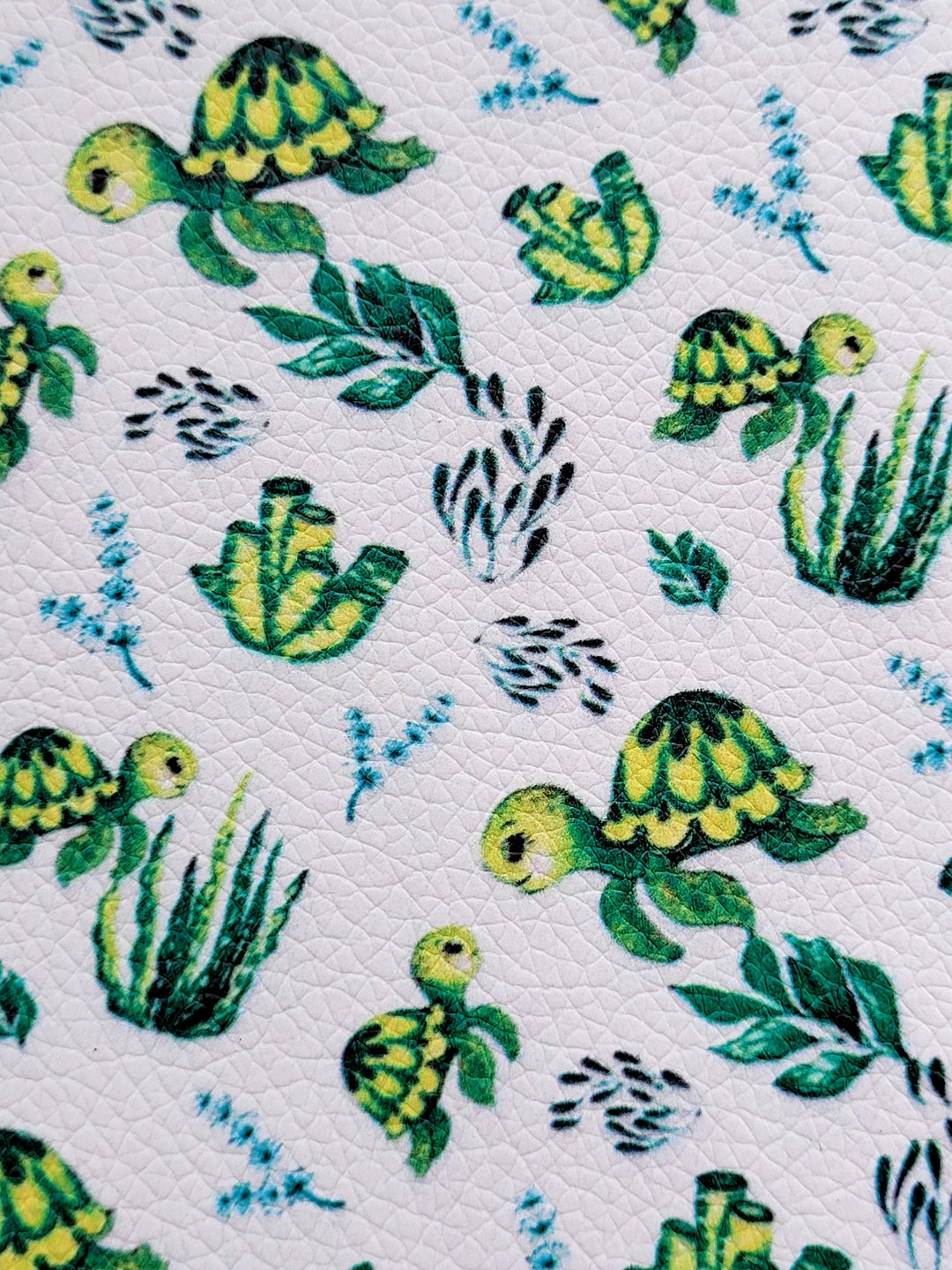 Cute Little Sea Turtles on Faux Leather, Litchi Finish, Bow and Earring ...