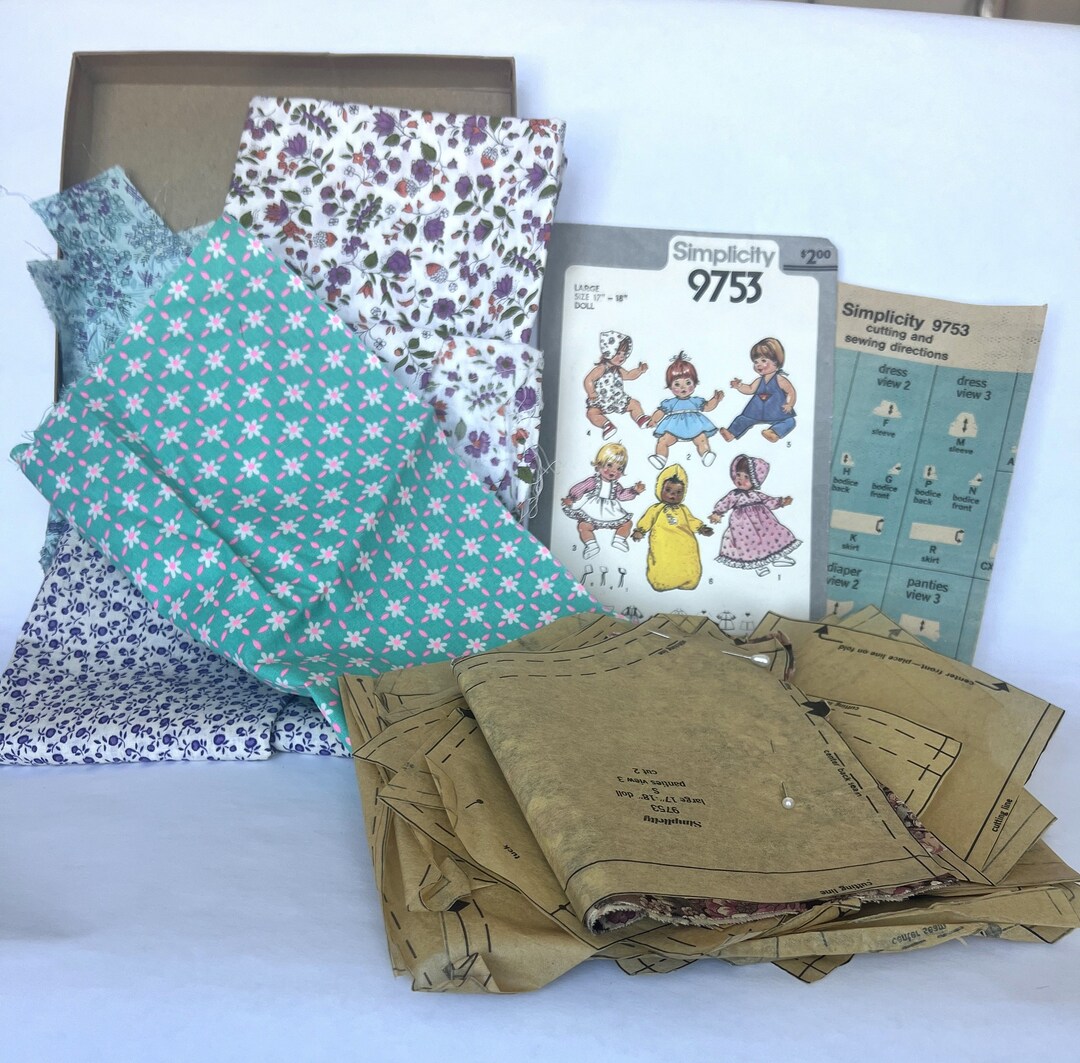 1980 Simplicity # 9753 Baby Doll Clothes Pattern W/ Vintage Fabric ...