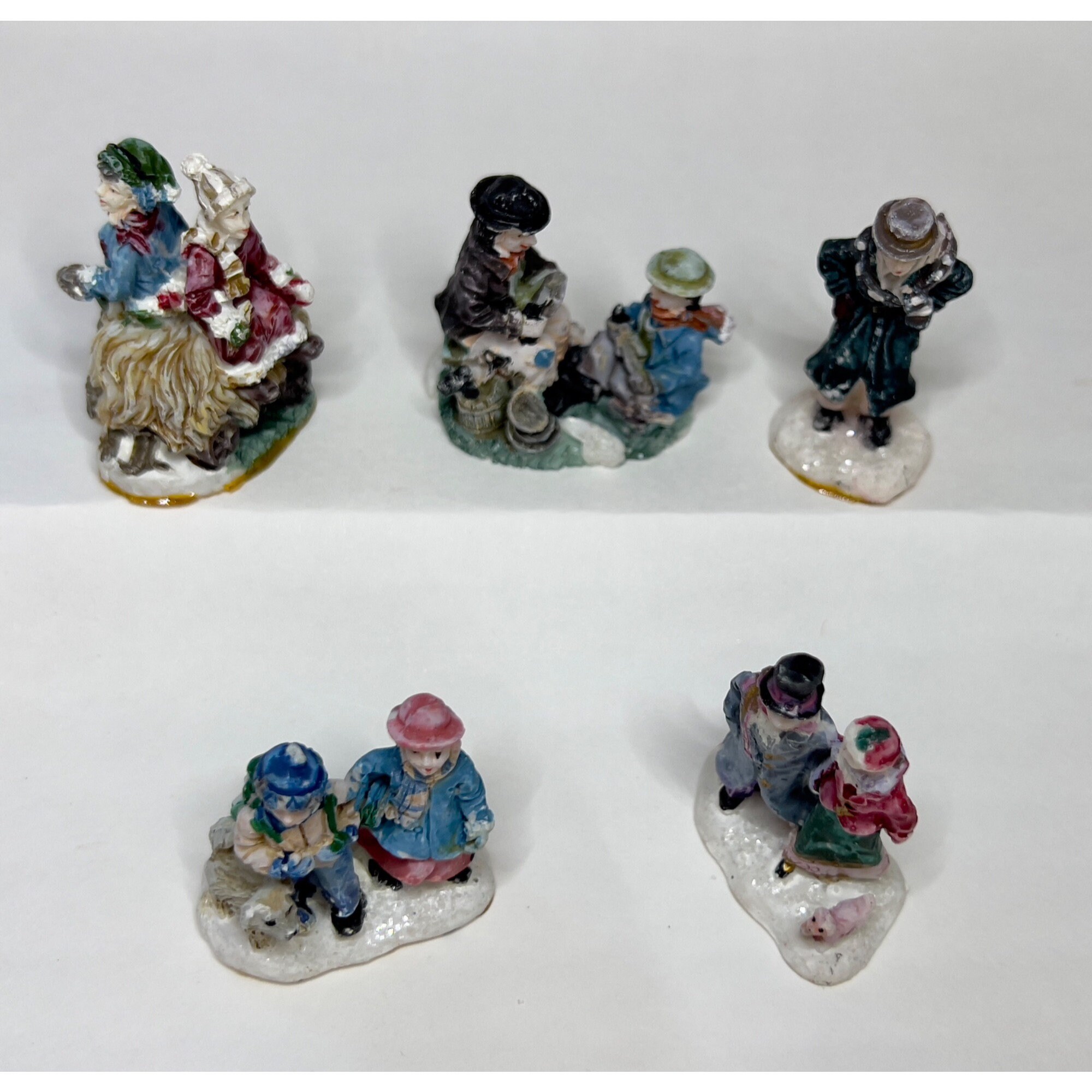 Vtg 5 Resin Miniature People Wintertime Fairy Garden Train - Etsy