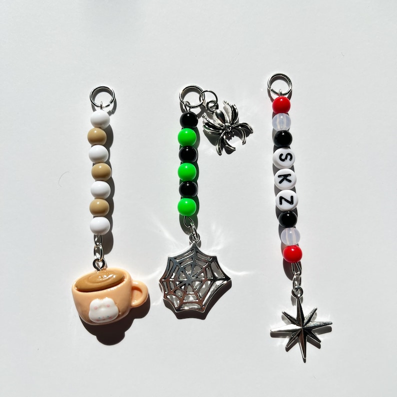 Stray Kids Charm Lightstick SKZ, Stays, Lightstick, Bangchan, Lee Know ...