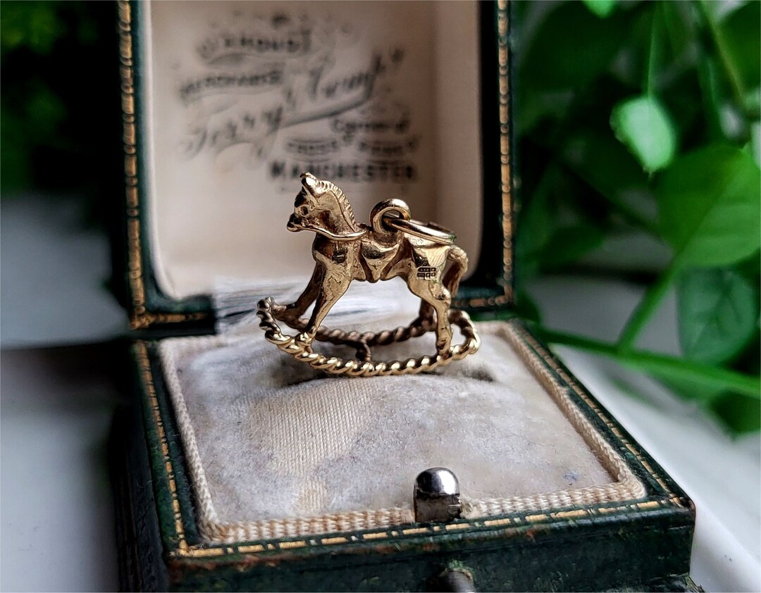 STUNNING Vintage 9ct Gold Horse Charm. 9ct Gold Rocking Horse Pendant ...