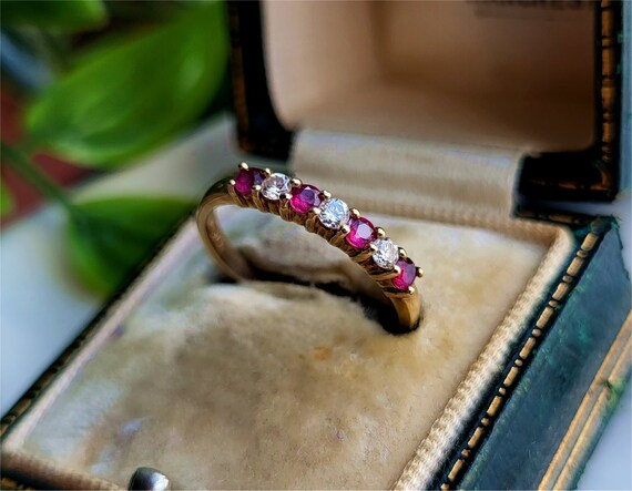 STUNNING Vintage 9ct Gold Ruby Diamond Eternity Ring.… - Gem