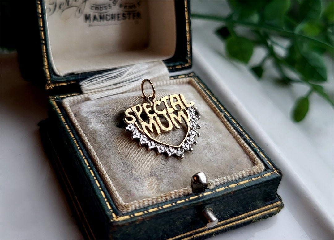 STUNNING Vintage 9ct Gold Diamond Mum Pendant. Special Mum Pendant ...