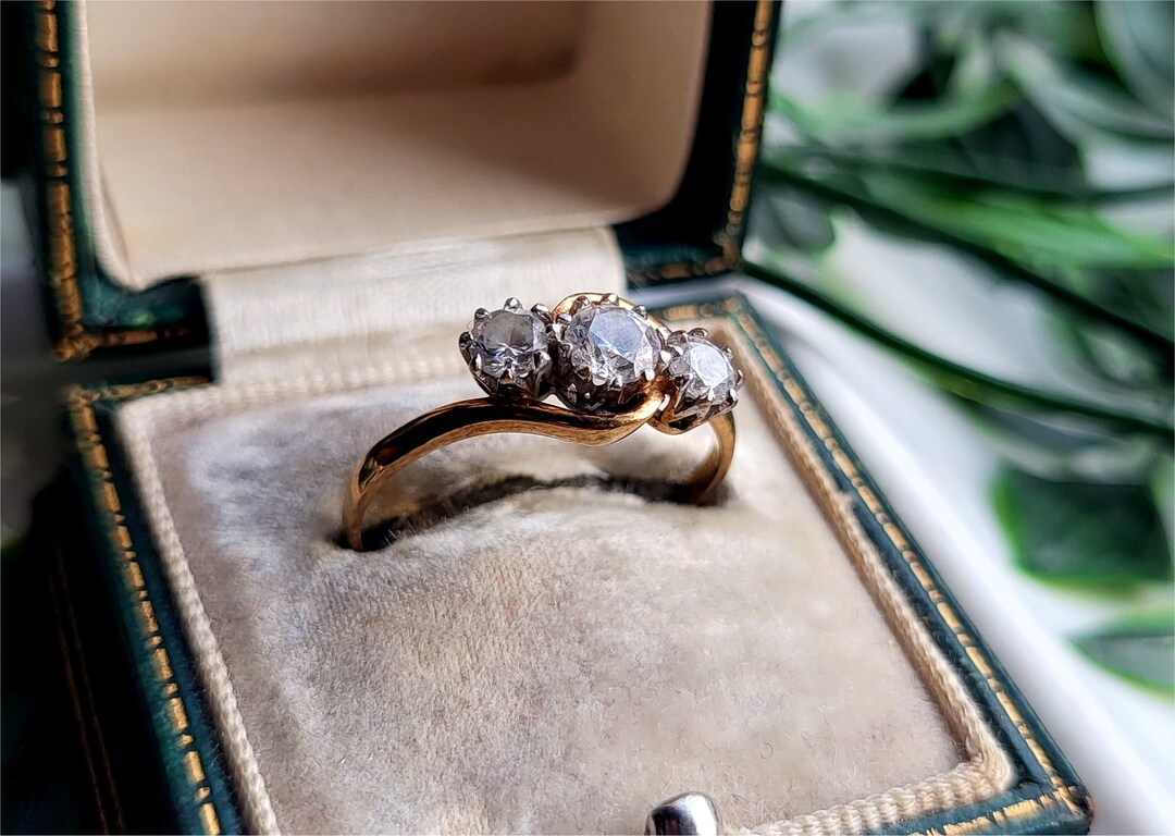 STUNNING Vintage 9ct Gold White Cz Trilogy Ring. RESIZING AVAILABLE ...
