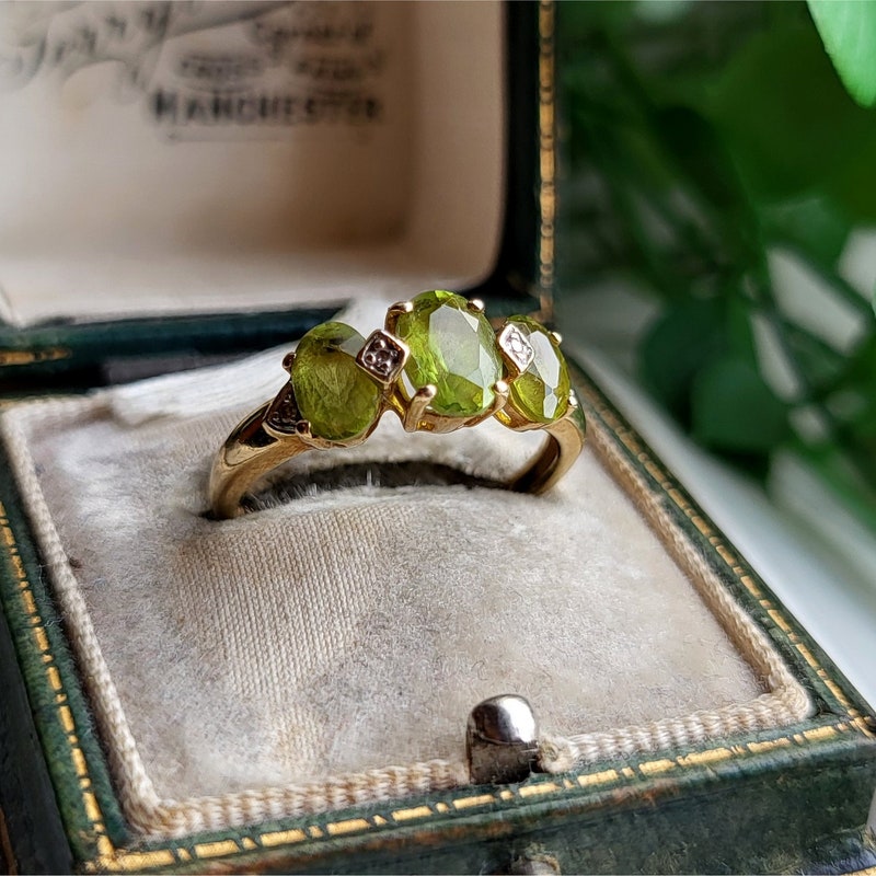 Vintage Peridot Ring - Etsy