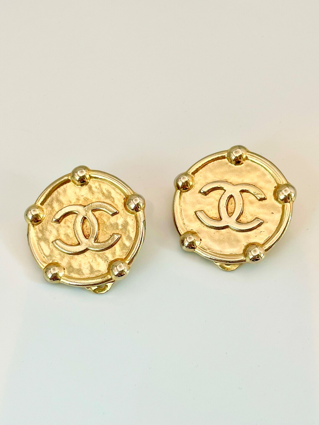 Vintage CHANEL Large Logo Gold Clip Earrings - Etsy
