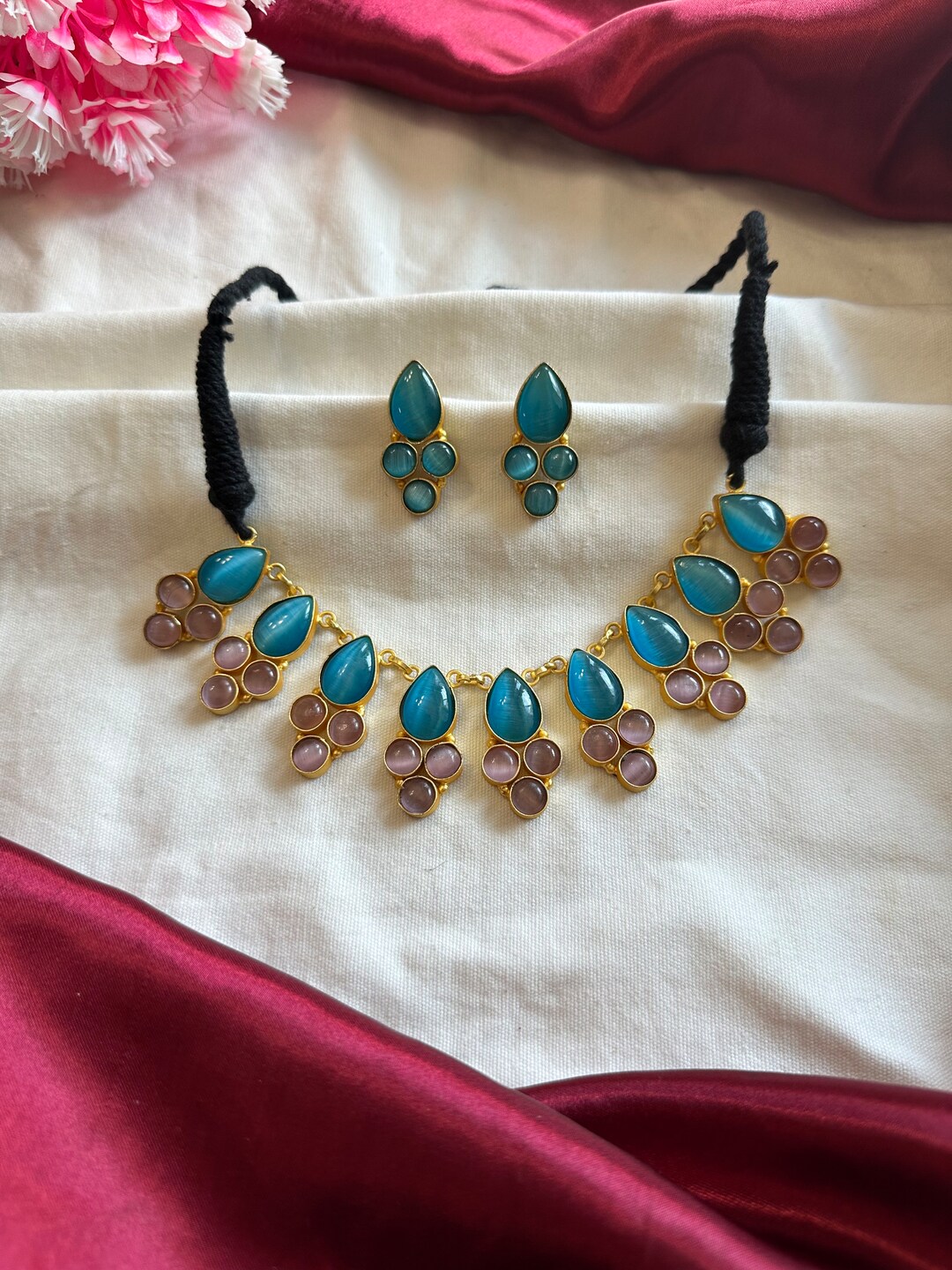 Handmade Semi Precious Gemstone Necklace Set in Multicolor / Monalisa ...