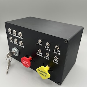 Truck Simulator Button Box: USB Control Panel With Key Ignition - Etsy