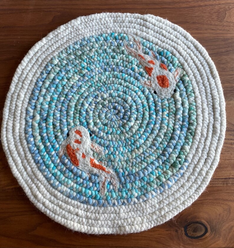 23 Round 100% Wool Rug With Koi Fish - Etsy