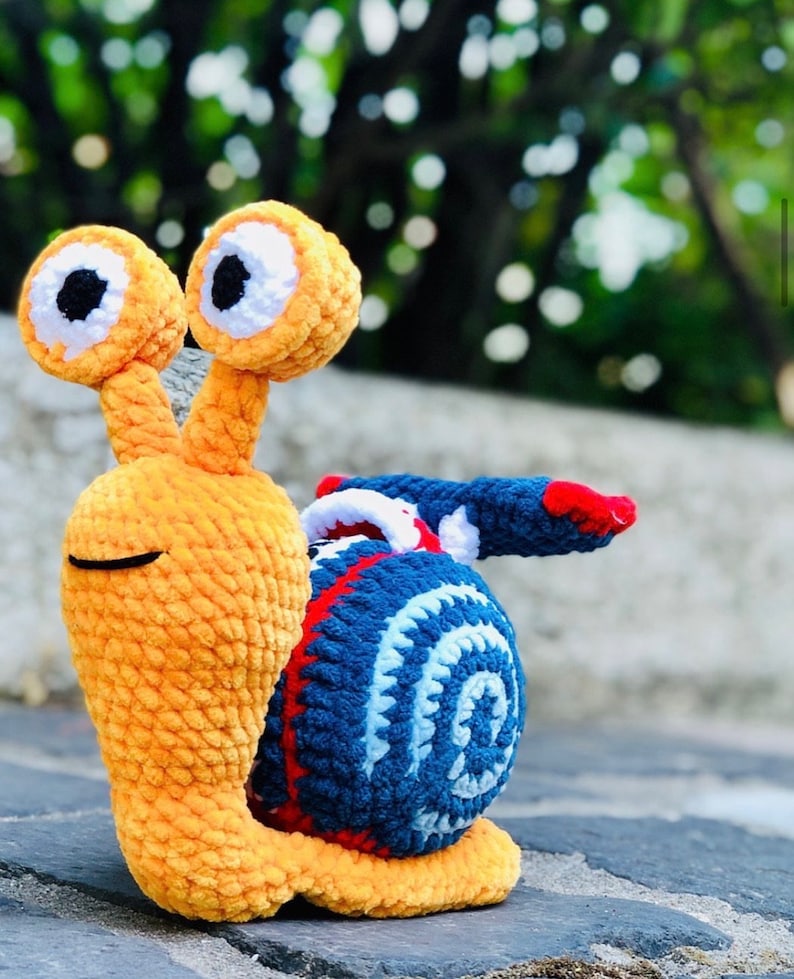 Turbo the Snail , Plush Snail for Kids. Dreamworks Favourite Motorsport ...