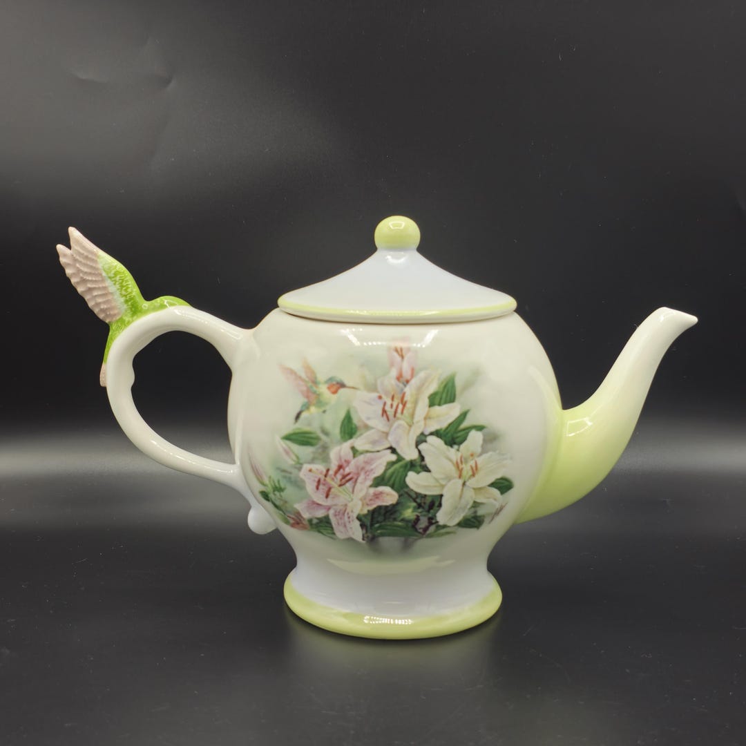 Vintage Ceramic Teapot Hummingbird & Lillies, Cottagecore Farmhouse Tea ...