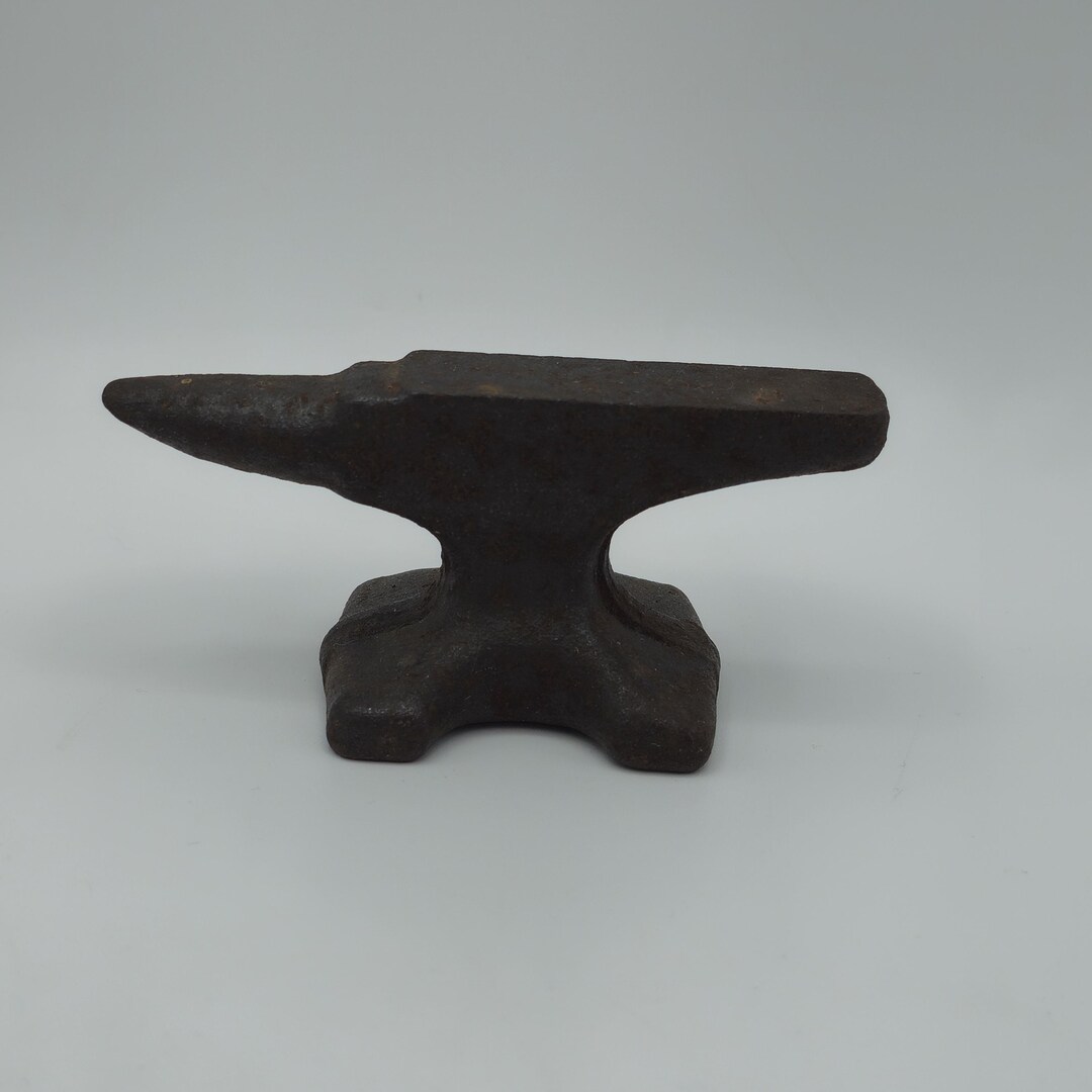 Vintage Miniature Anvil, Cast Iron Jewelry Anvil, Tiny Metal Anvil for ...