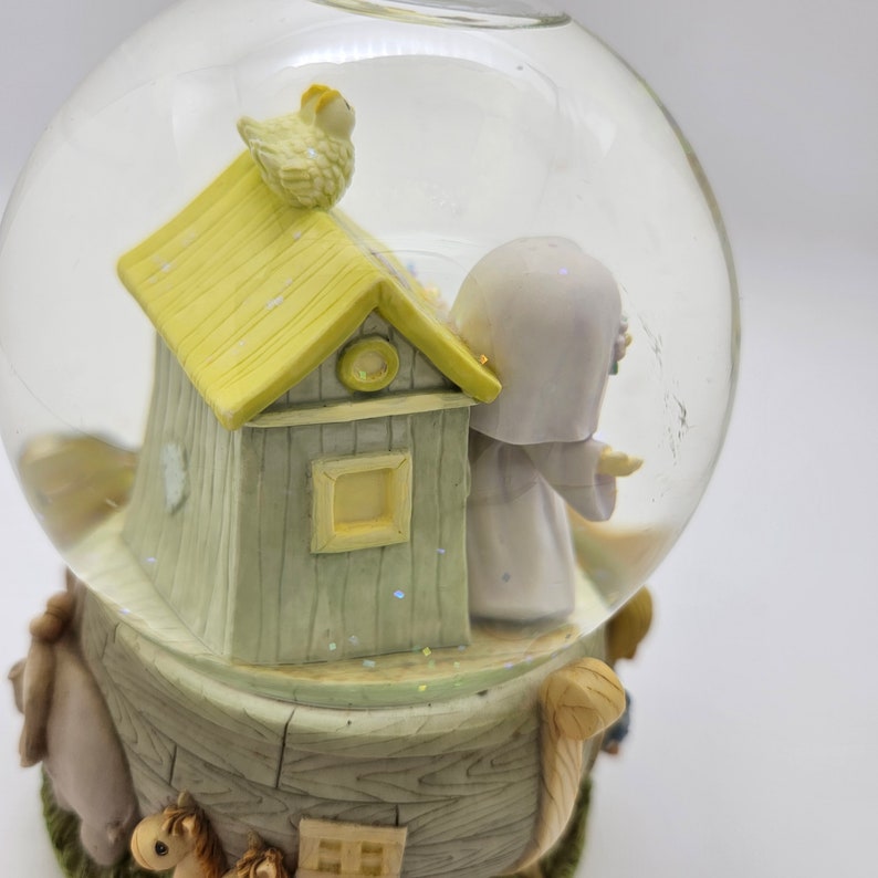 Precious Moments Snow Globe, Noahs Ark Bible Story, Religious Nursery ...