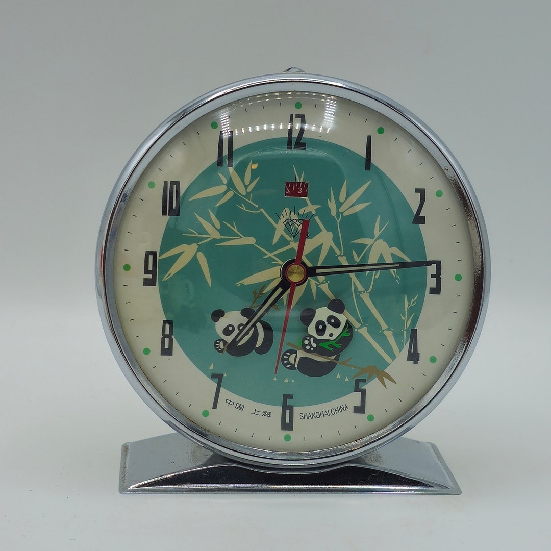 Panda Bear Vintage Mechanical Clock, Wind up Alarm Clock, Retro Decor ...