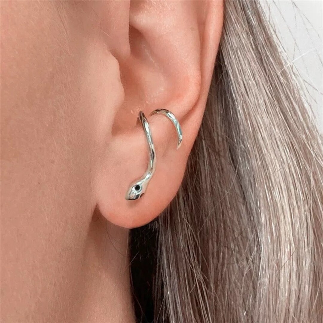 Snake Climber Tiny Cartilage Conch Stud Earrings Tragus - Etsy