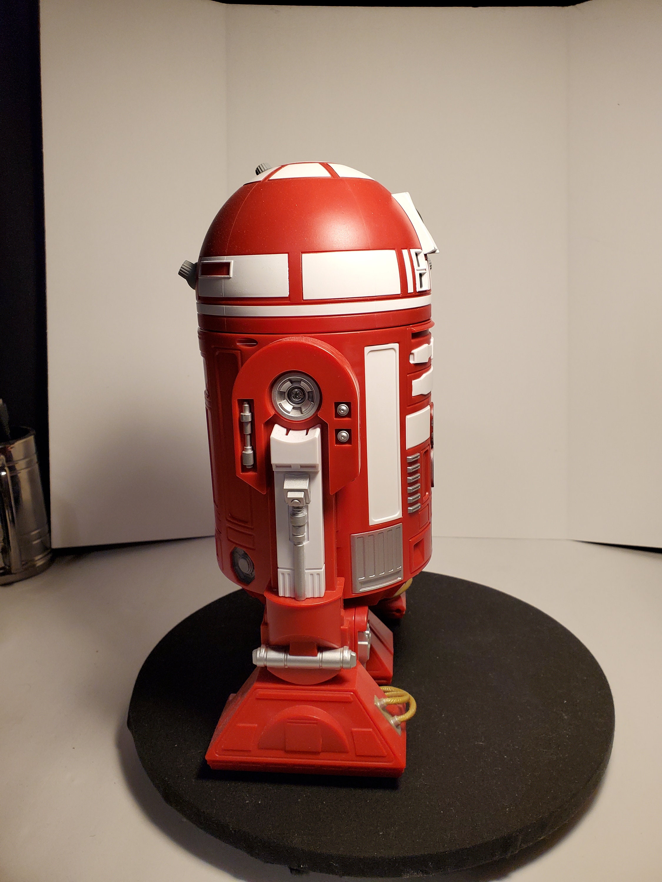 Star Wars Galaxy's Edge Red and White R2-D2 Astromech Droid - Etsy