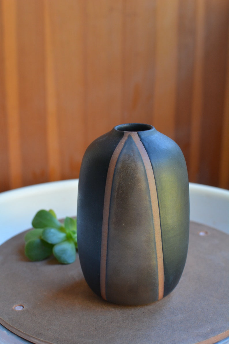 Gold and Black Triangle Vase - Etsy