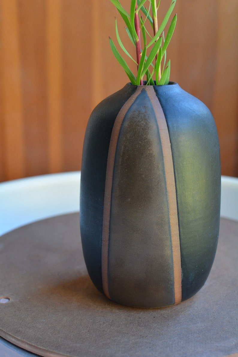 Gold and Black Triangle Vase - Etsy