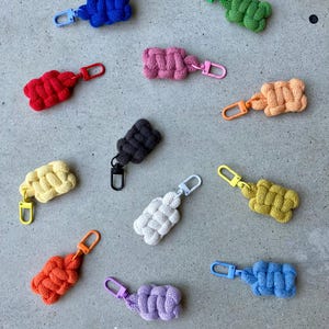 Chunky Knotted Keychain & Bag Charm, Cozy Paracord - Colorful Cotton ...