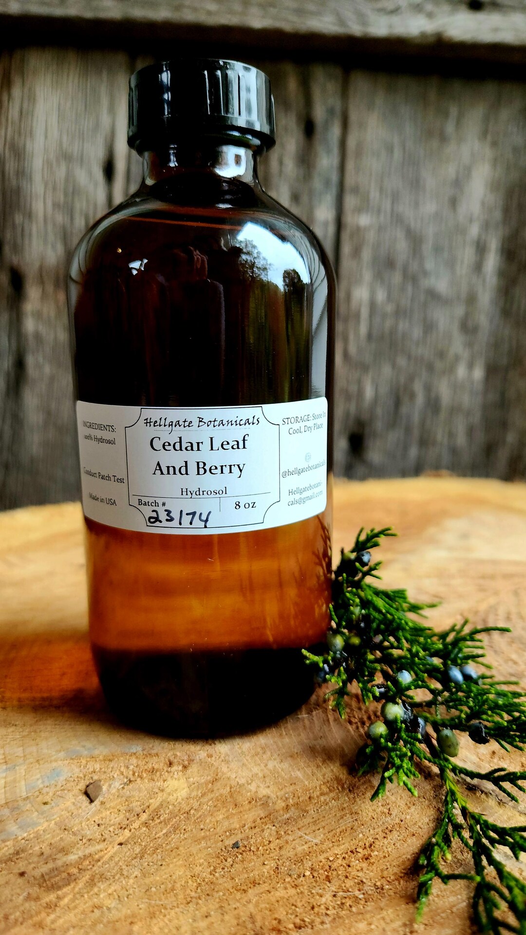 Eastern Red Cedar (juniperus Virginiana) Leaf and Berry Hydrosol ...