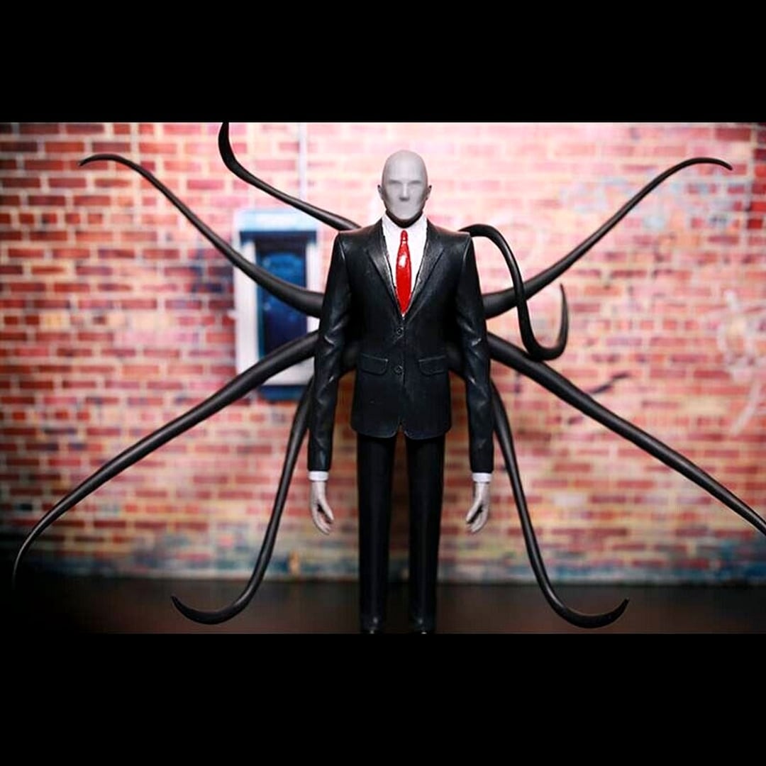 SCP-582 Slender Man Figure SCP Foundation Figurines SCP - Etsy