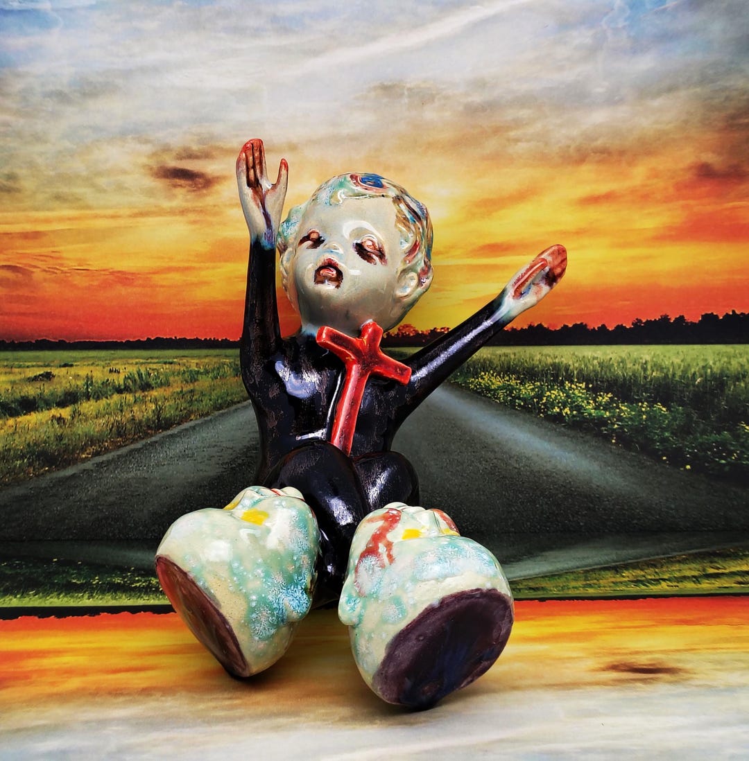 Herald of the Skyward Wail - Handmade Ceramic Horror Figurine Gothic ...
