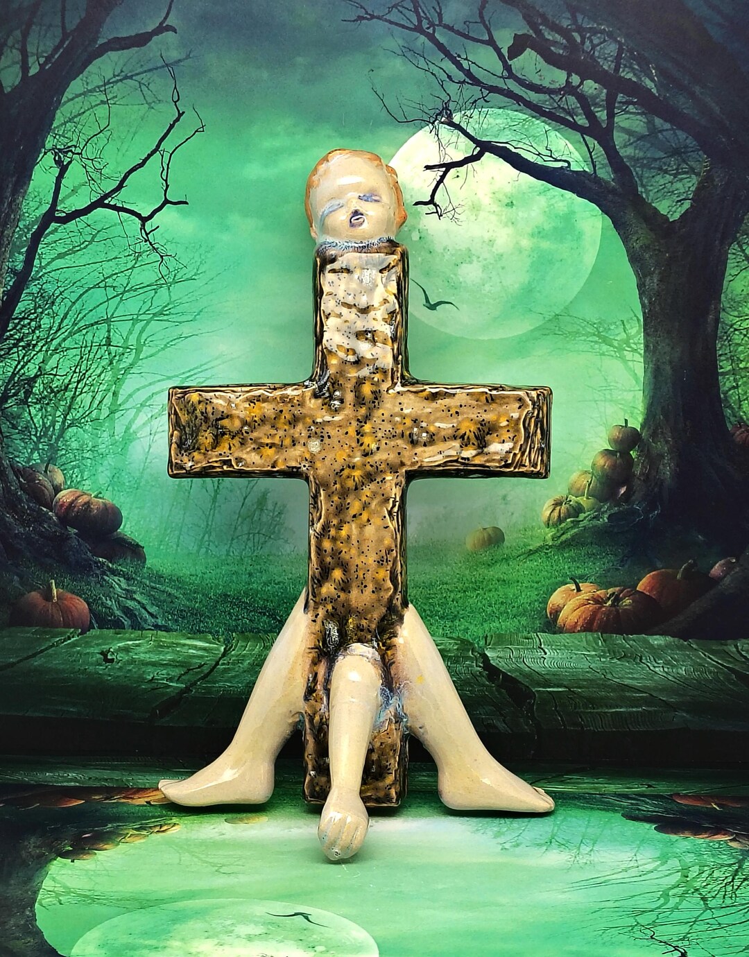 The Cross That Crawls - Original Ceramic Figurine Religious Creepycore ...