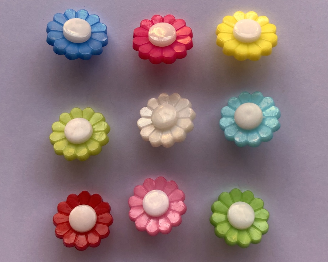 6 X 15mm Colourful Sunflower Buttons - Etsy