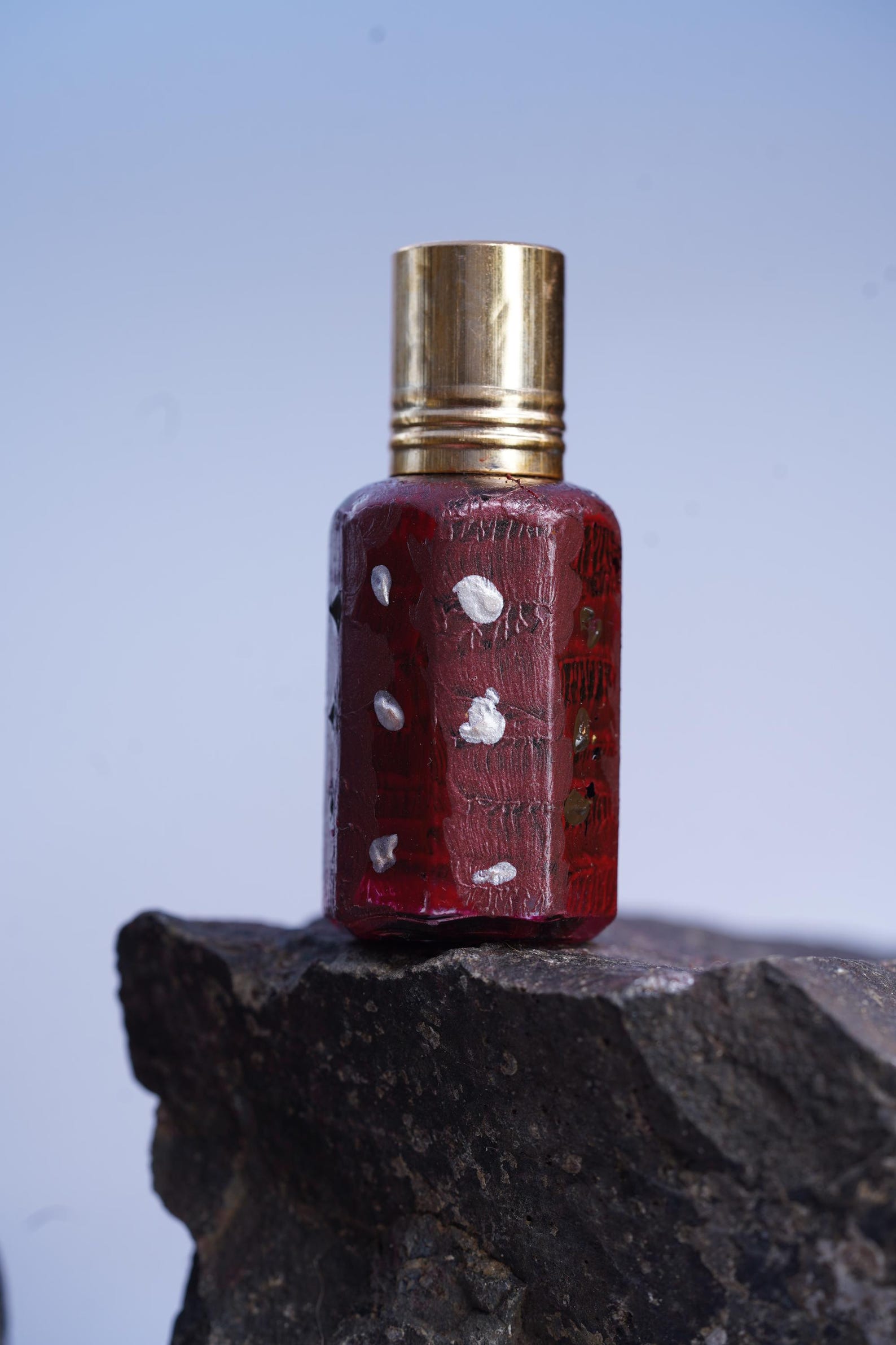 Premium Kashmir Saffron ( Kesar ) Attar Gifts Set, Oud Saffron ...