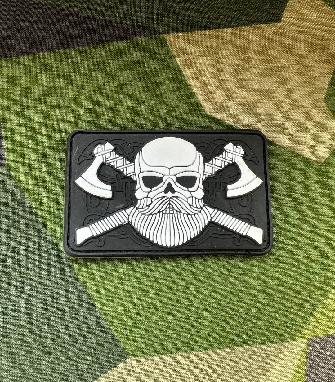 1x PVC Patch “bearded Scull With Axes” White; Velcro Patch Tactical ...