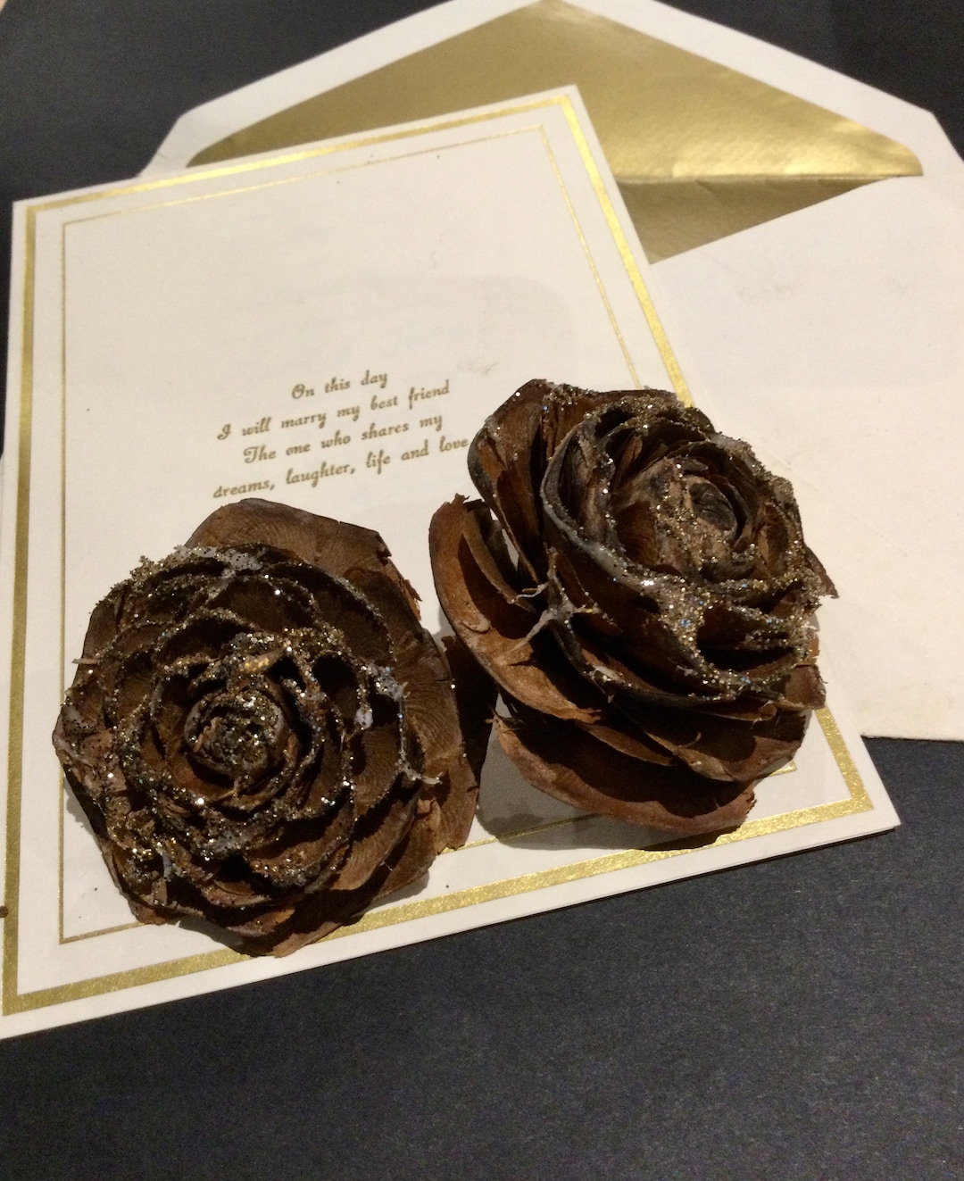 Wooden Cedar Roses, Natural and Beautiful. Gift Boxed in Set of 10 ...