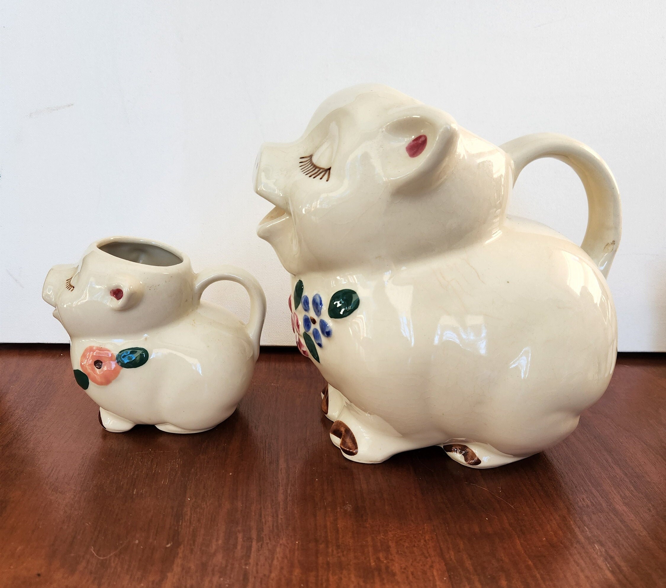 1940's Vintage Shawnee Smiley the Pig Ceramic Pitcher and Creamer Set ...