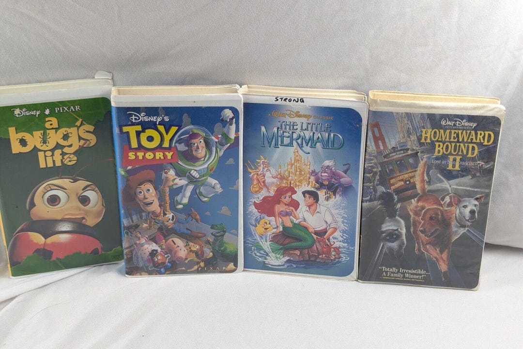 Disney Cartoon Movies Clamshell VHS Lot of of 4 Toy Story, Homeward ...