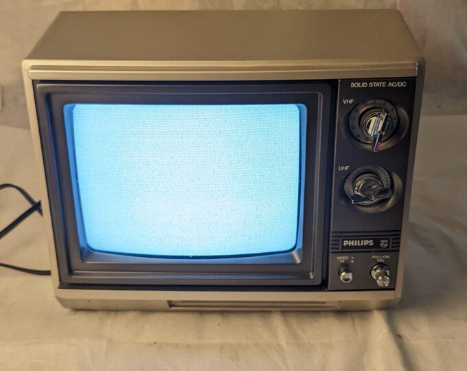 Vintage 10" Philips DC CRT Color Television Model LL38329 1985 TV Retro ...
