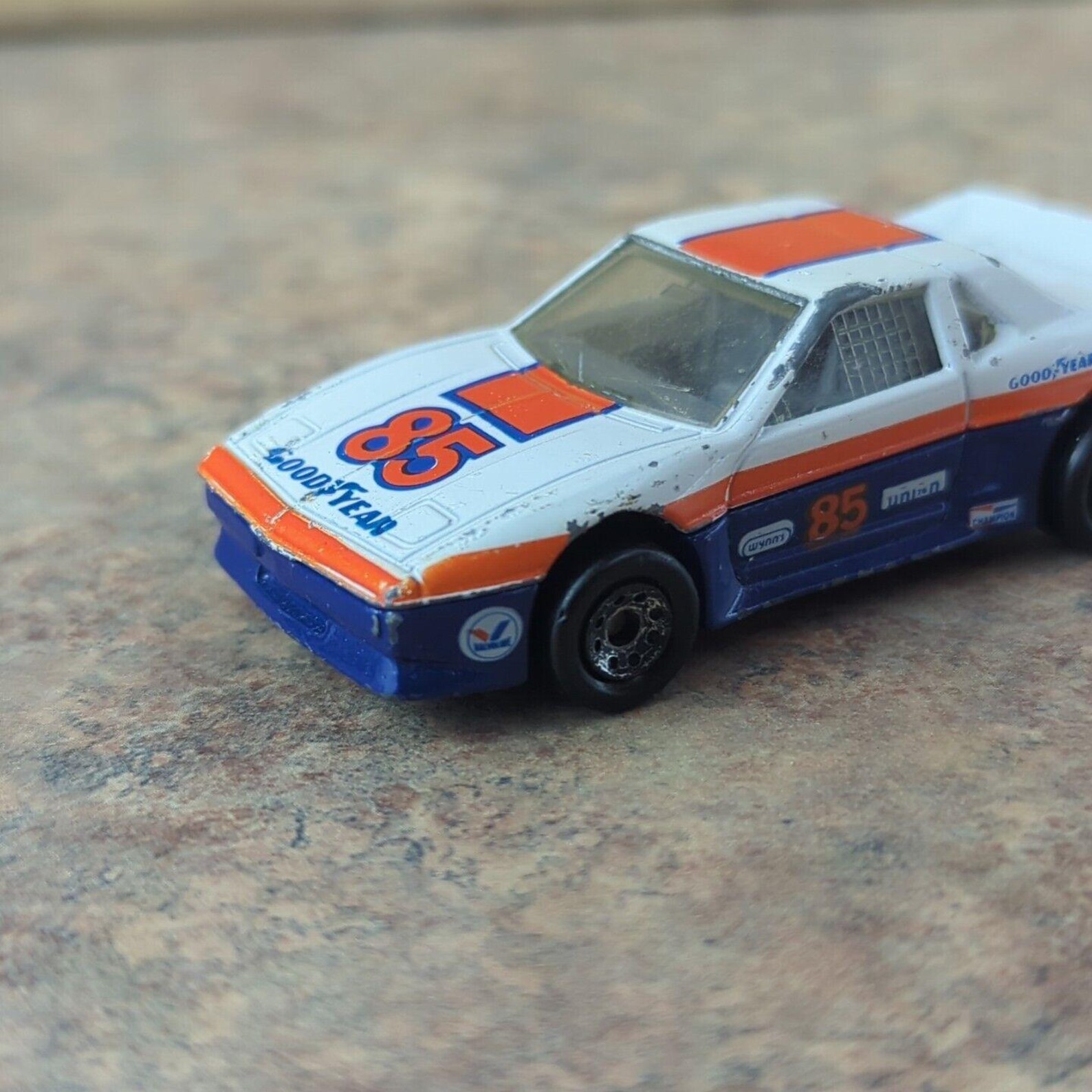 Vintage 1985 Matchbox Superfast 2 PONTIAC FIERO (white/blue) Goodyear ...