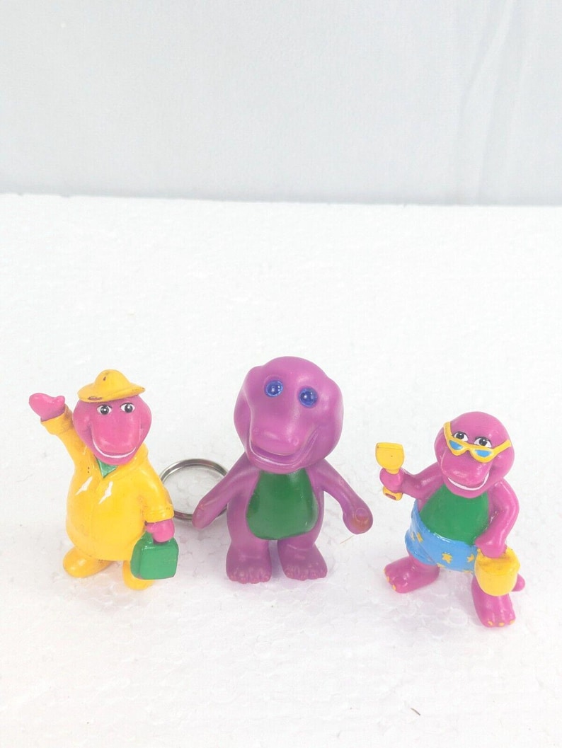 Barney and Friends 1993 Beach Barney & Rain Suit Barney PVC Toy Figure ...