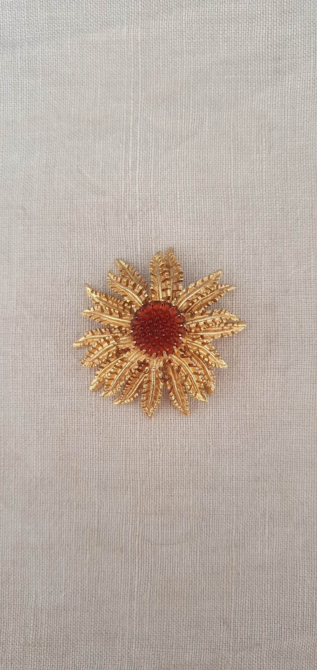 Beautiful 1960's / 70's Sarah Coventry Gold Tone Sunflower / Flower ...