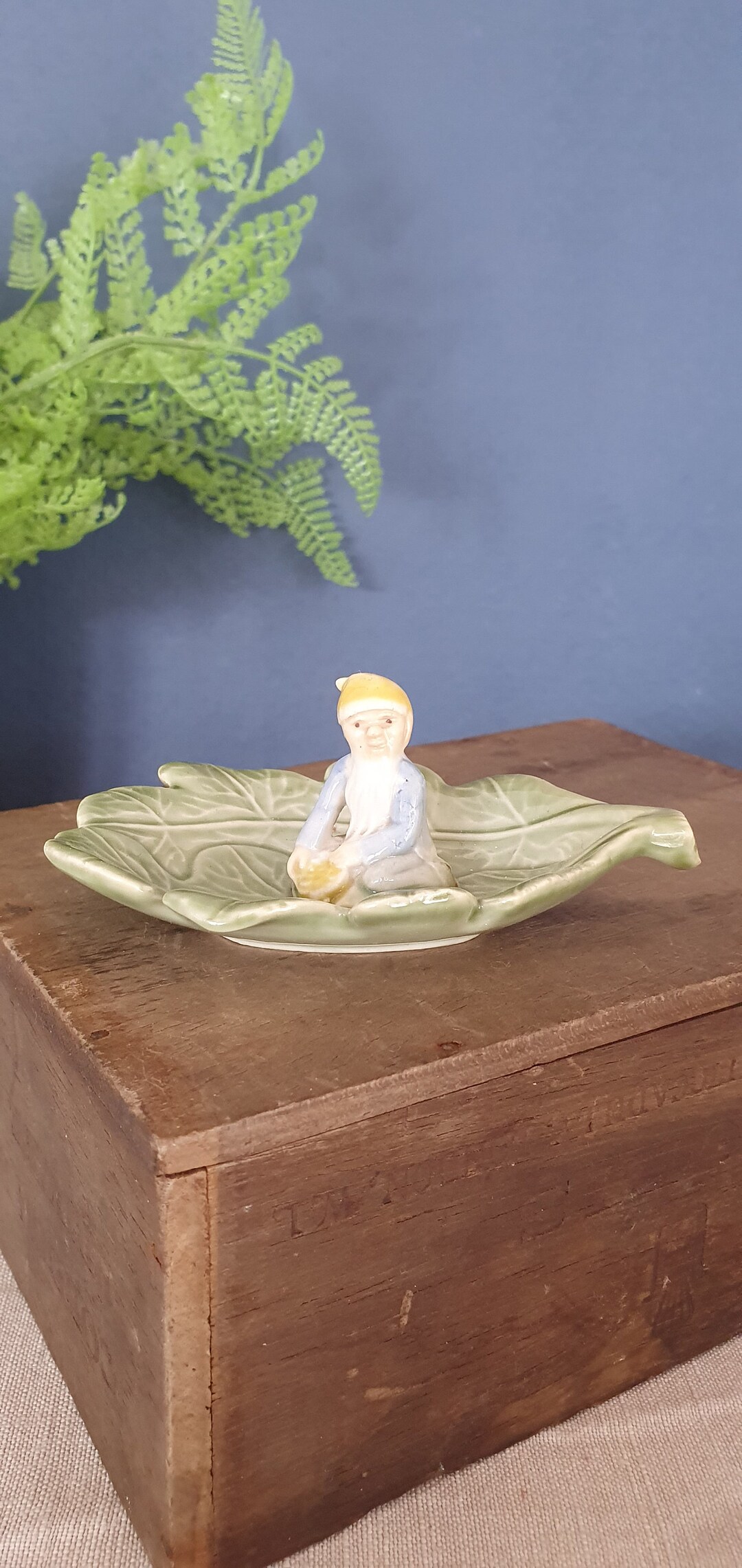 Vintage Shamrock Pottery Leak Dish / Small Irish Leprechaun Leaf Dish ...