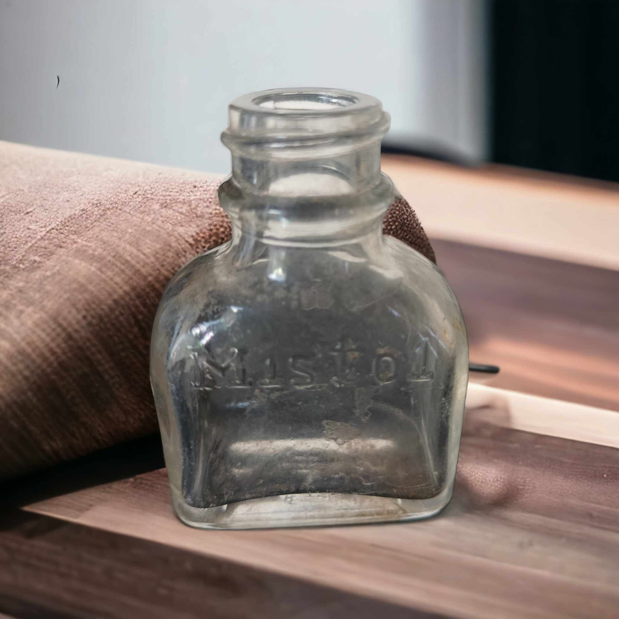 Vintage Set of 7 Small Clear Glass Bottles - Etsy