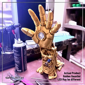 Iron Man Gauntlet Desk Lamp W/ LED Kit Articulated 3D Printed Statue ...
