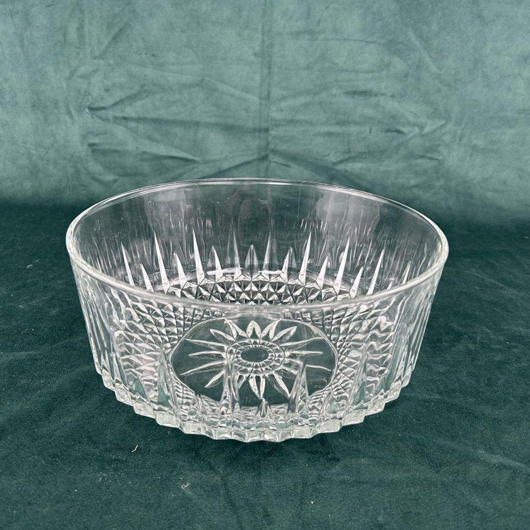 Vintage 1960s Made in France Arcoroc Glass Crystal Serving Bowl ...