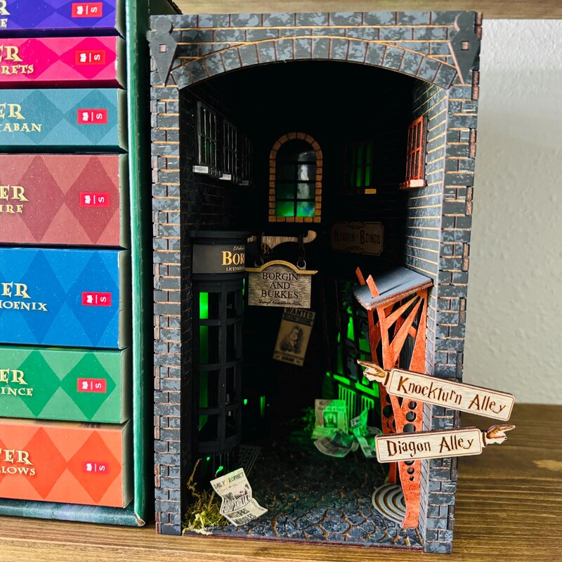 Bookshelf Alley - Etsy